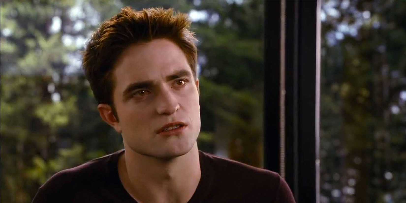 10 Major Twilight Scenes That Still Make Fans Cringe