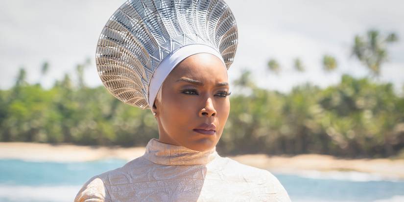 Wakanda Forever's Queen Ramonda Is Perfect for a Prequel Movie
