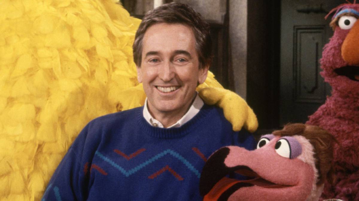 Sesame Street Star Bob McGrath Dies at 90