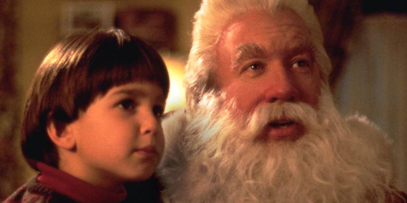 10 Popular Holiday Movies & TV Specials That Never Age
