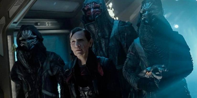 Picard: Beverly Crusher's Reason for Leaving Makes Sense