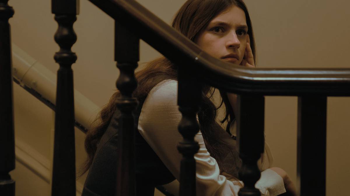 Servant's Leanne Grayson Turns Against Dorothy Turner