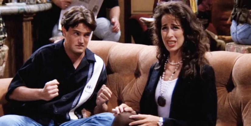 This Wild Friends Theory Suggests Janice Knew More About Chandler Than ...