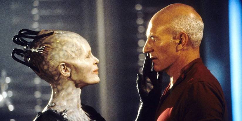 Star Trek: Picard Just Paid Off a Weird First Contact Moment