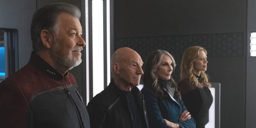 The Last Scene of Star Trek: Picard Pays Off The Next Generation Finale