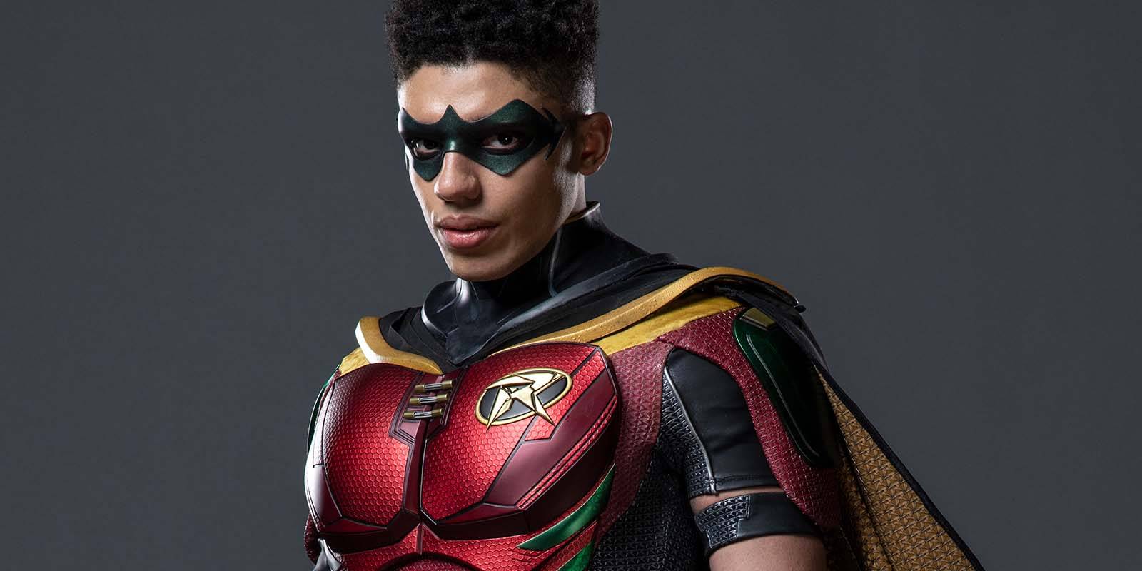 HBO Max's Titans Finally Debuts Tim Drake's Robin Costume