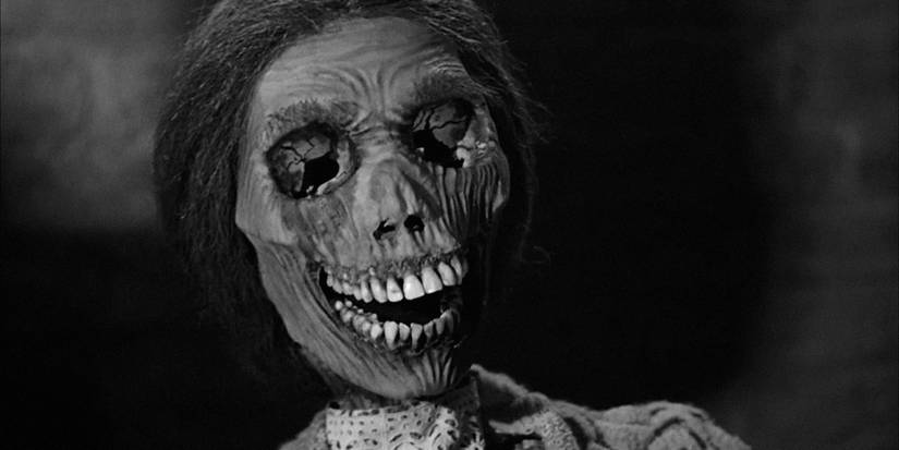 10 Scariest Movie Moms