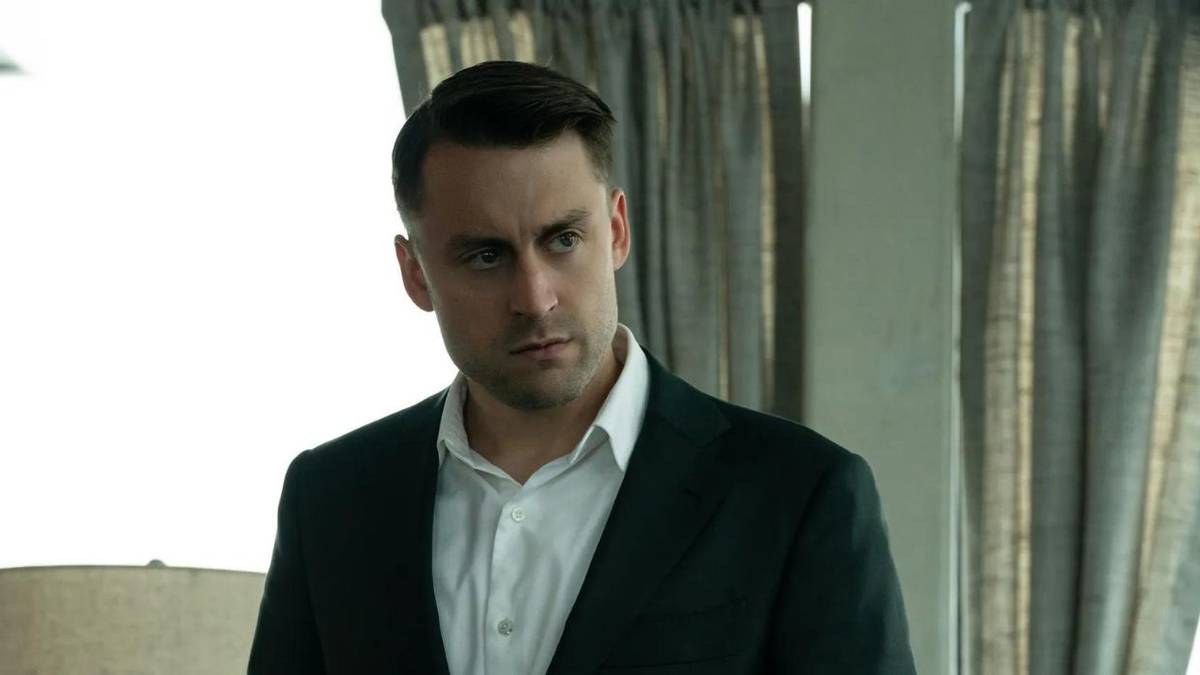 4 Years Later, This Throwaway Succession Scene Is More Important Than ...