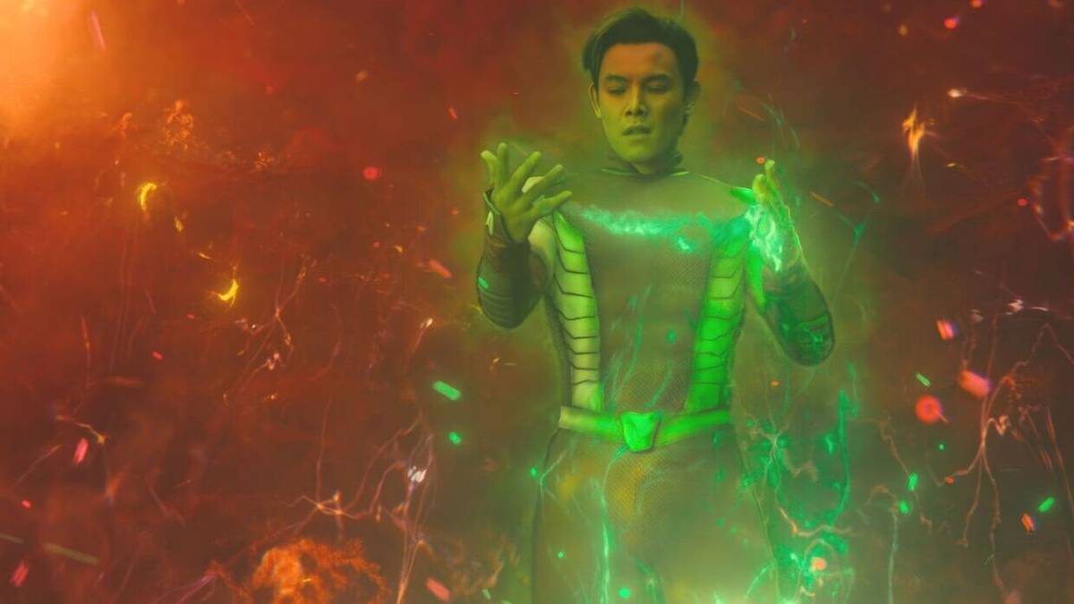 Titans' Beast Boy and Cyborg Break Down the Latest Episode