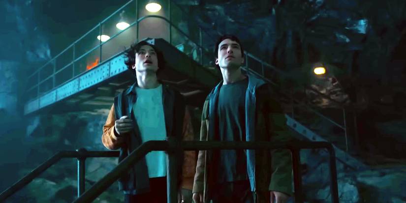 Where To Find The Flash's Many Superman Cameos