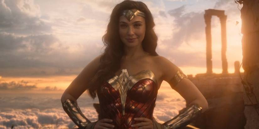 The Flash's Wonder Woman Cameo Highlights the DCEU's Failures