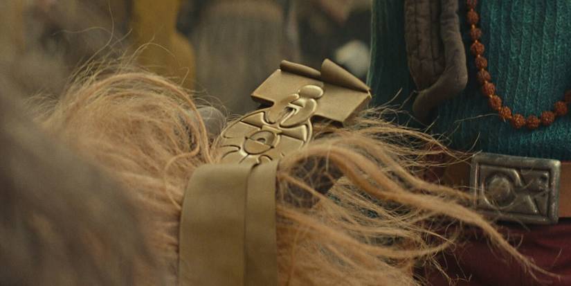 What Star Wars Fans Miss About Chewbacca's Rise of Skywalker Medal