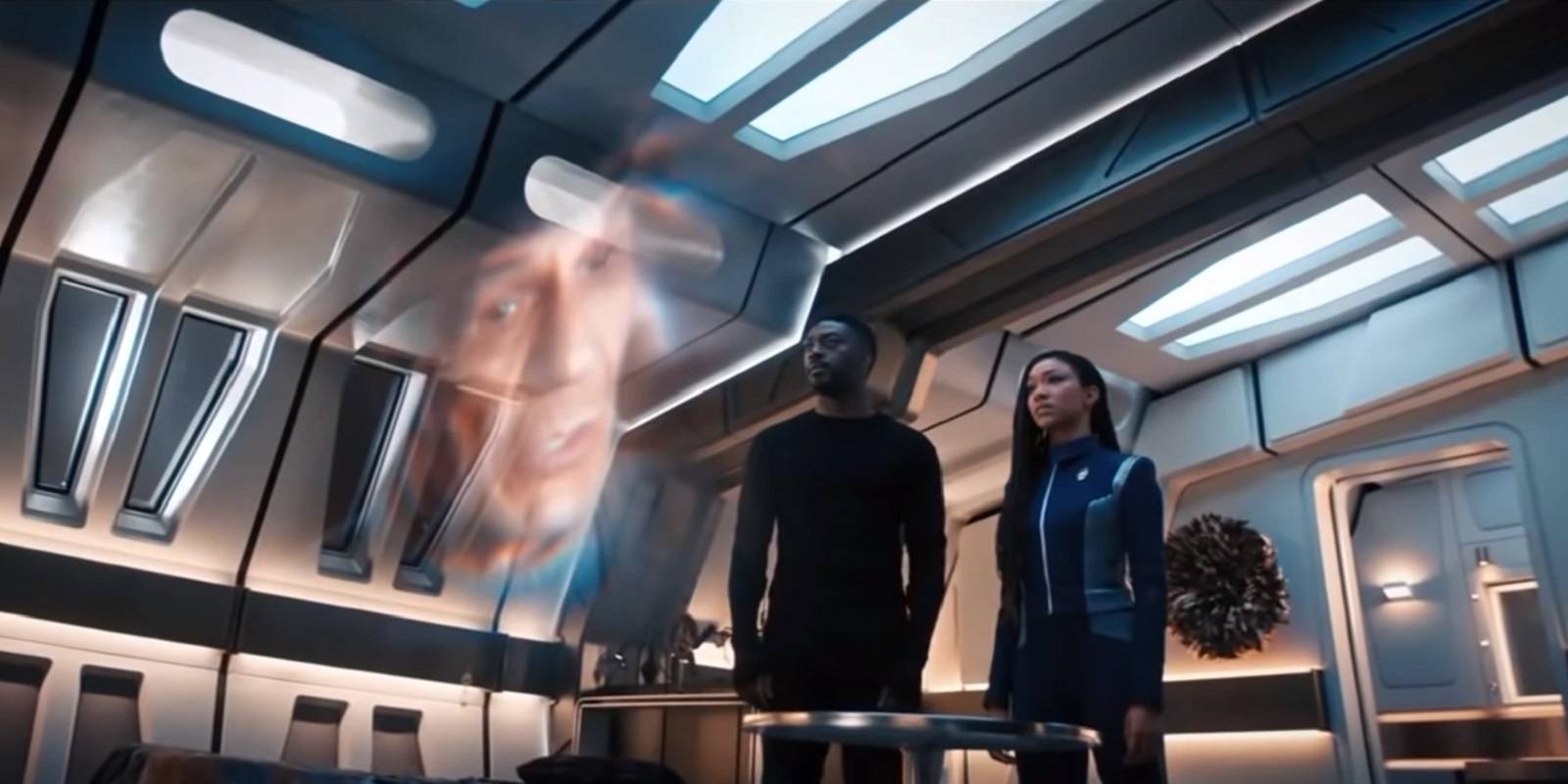 Discovery's Use of TNG Footage Can Change How Viewers See Star Trek