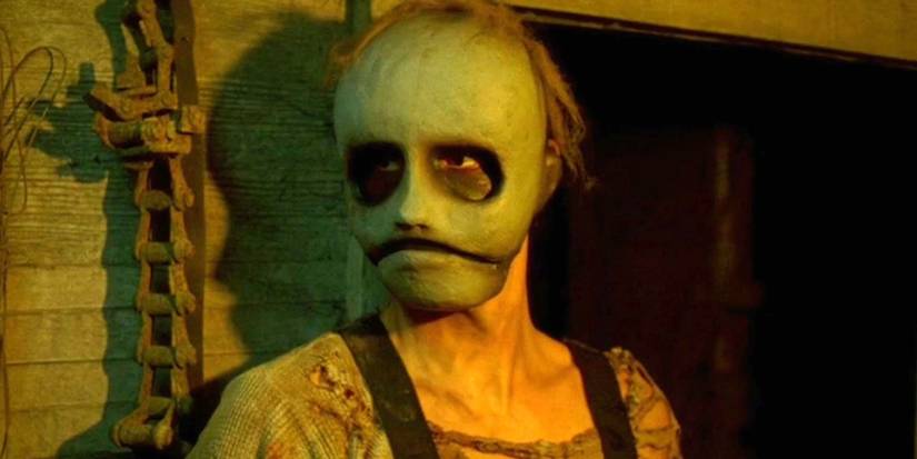 10 Creepiest Horror Movie Masks