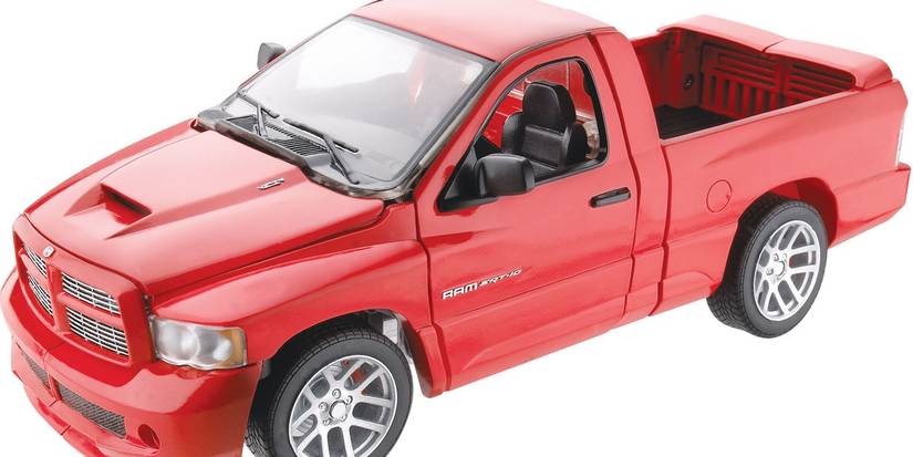 10 Best Alt-Modes Transformers' Optimus Prime Has