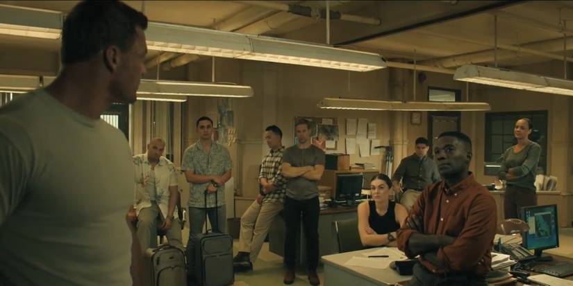 10 Reacher Scenes That Prove Alan Ritchson Should Be Batman