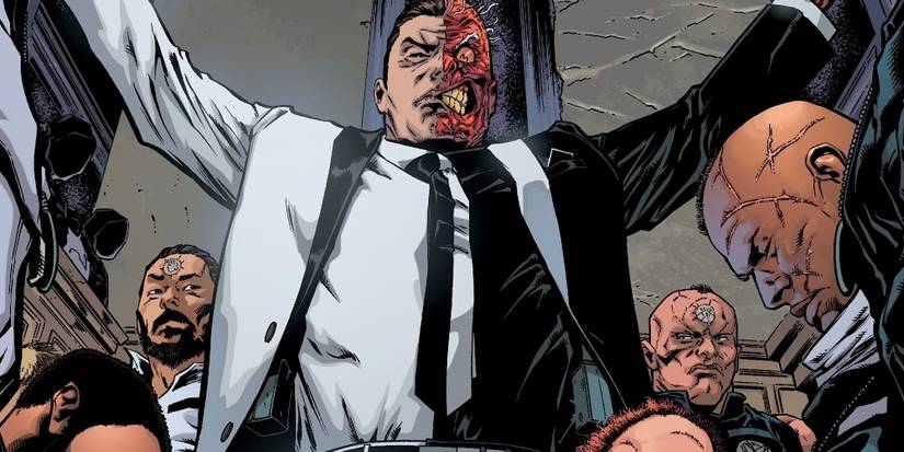 15 Smartest Batman Villains Who Can Challenge The World's Greatest ...