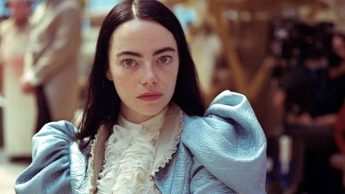 Poor Things Sets Digital & Blu-ray Release Date, Bonus Content Revealed