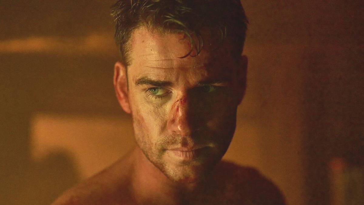 Ahead of His Witcher Debut as the New Geralt, Liam Hemsworth's Action ...