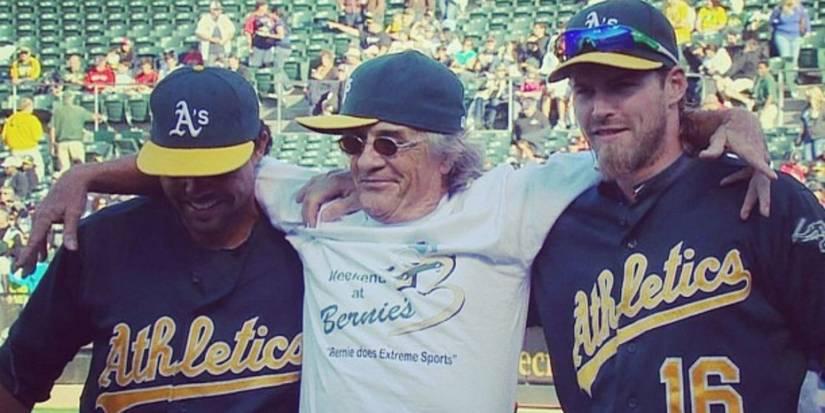 Why Weekend at Bernie's II Keeps Rising From the Dead