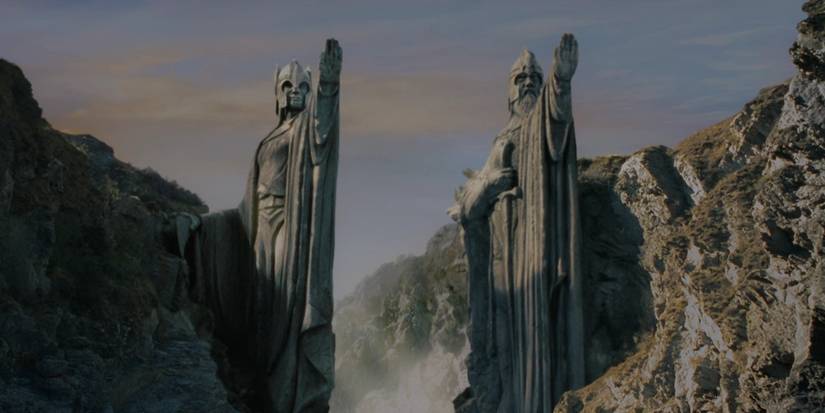 The Strangest Moment in Aragorn's Coronation Had a Deeper Meaning Than ...