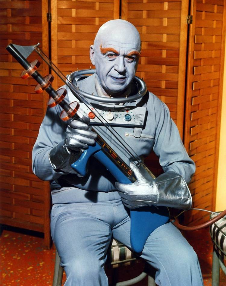 How the 1960s Batman TV Show Gave us Mister Freeze
