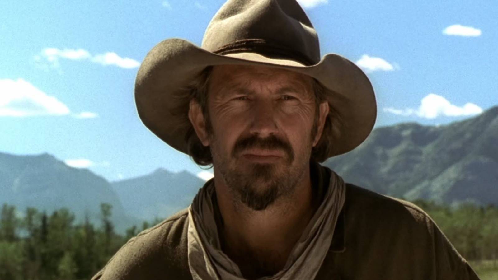 Kevin Costner's Horizon Chapter 2 Sets U.S. Premiere After Getting ...