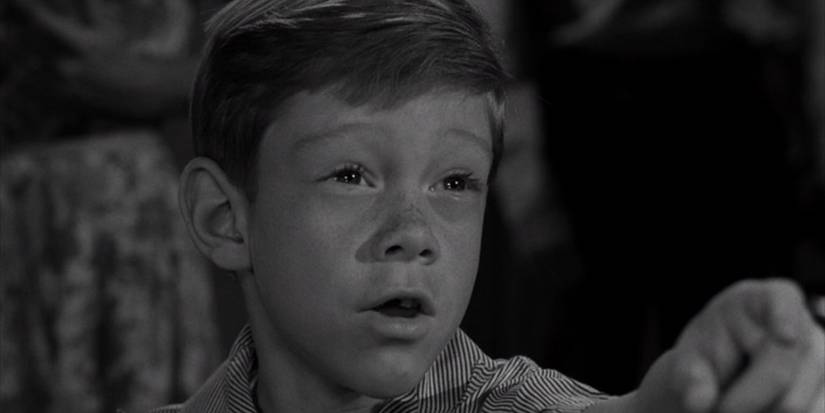 10 Old-School Twilight Zone Episodes That Are Still Awesome Today