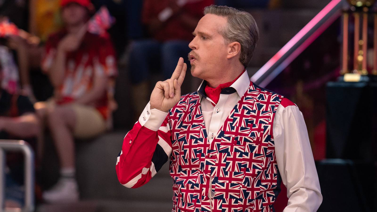 Cary Elwes Joined by Narcos & Fear the Walking Dead Stars for Thriller