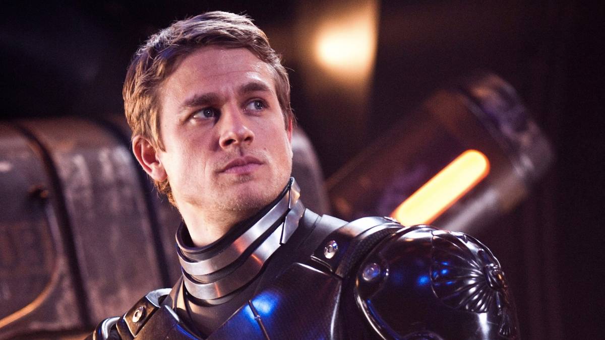 Charlie Hunnam Broke His Own Rules to Work on Guillermo del Toro's Pacific Rim