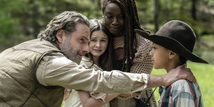 13 Years Later, The Walking Dead Is Wasting Its Best Character (But I ...