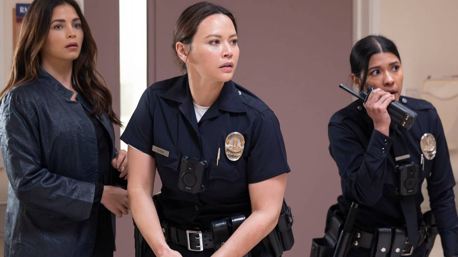 The Rookie Showrunner Reveals When 1 Major Character Returns in Season 7