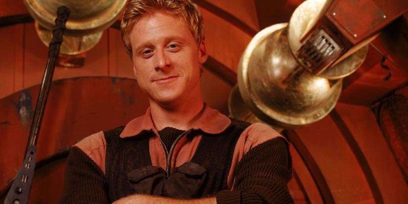 20 Years Later, Serenity Is Still Mesmerizing Sci-Fi Fans