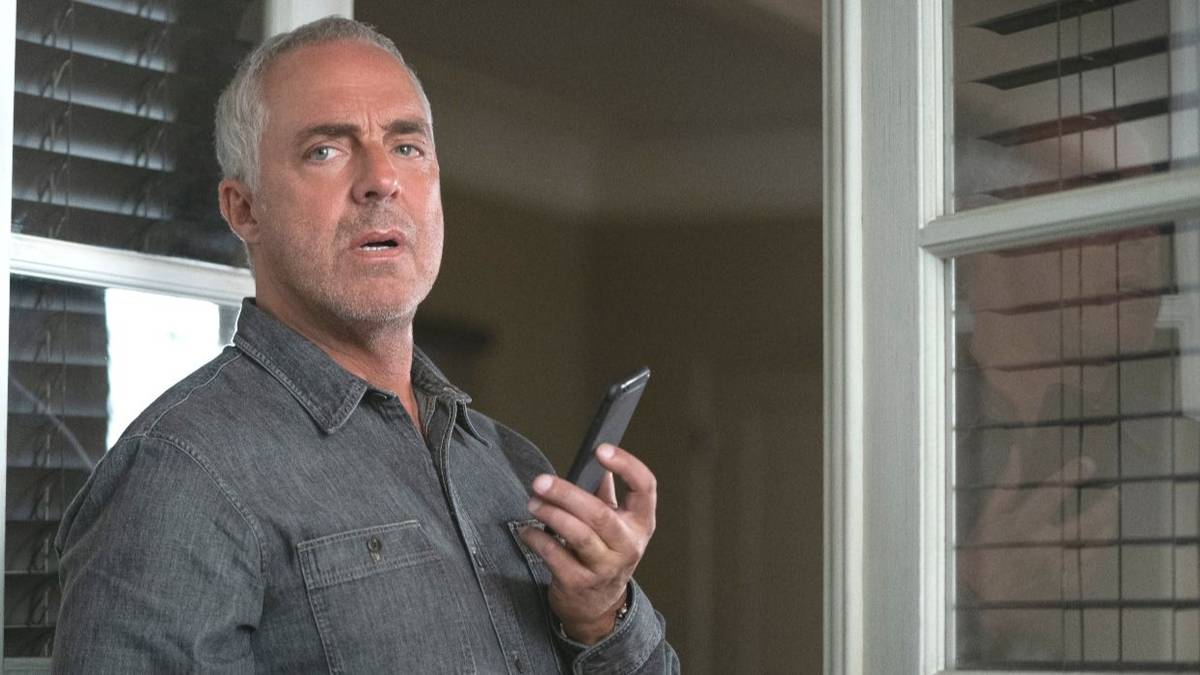 Bosch Star Titus Welliver Reveals First Look at His New Role in ...