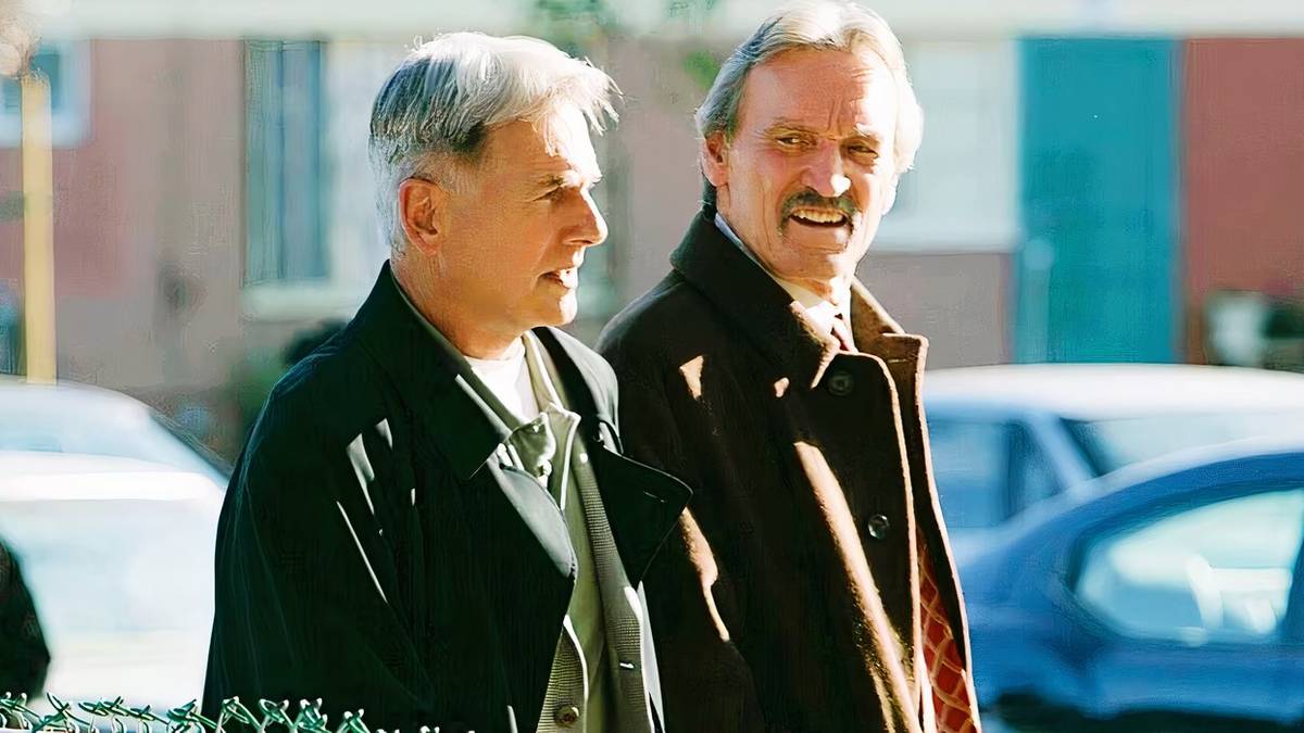 NCIS: Origins Images Reveal Best Look Yet at the Younger Gibbs and Mike ...