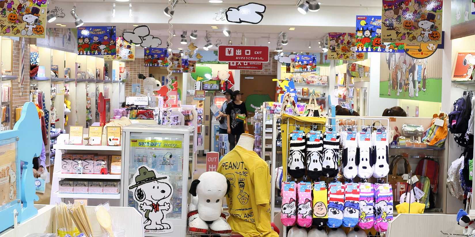 How Charles Schulz's Peanuts Took the World by Storm