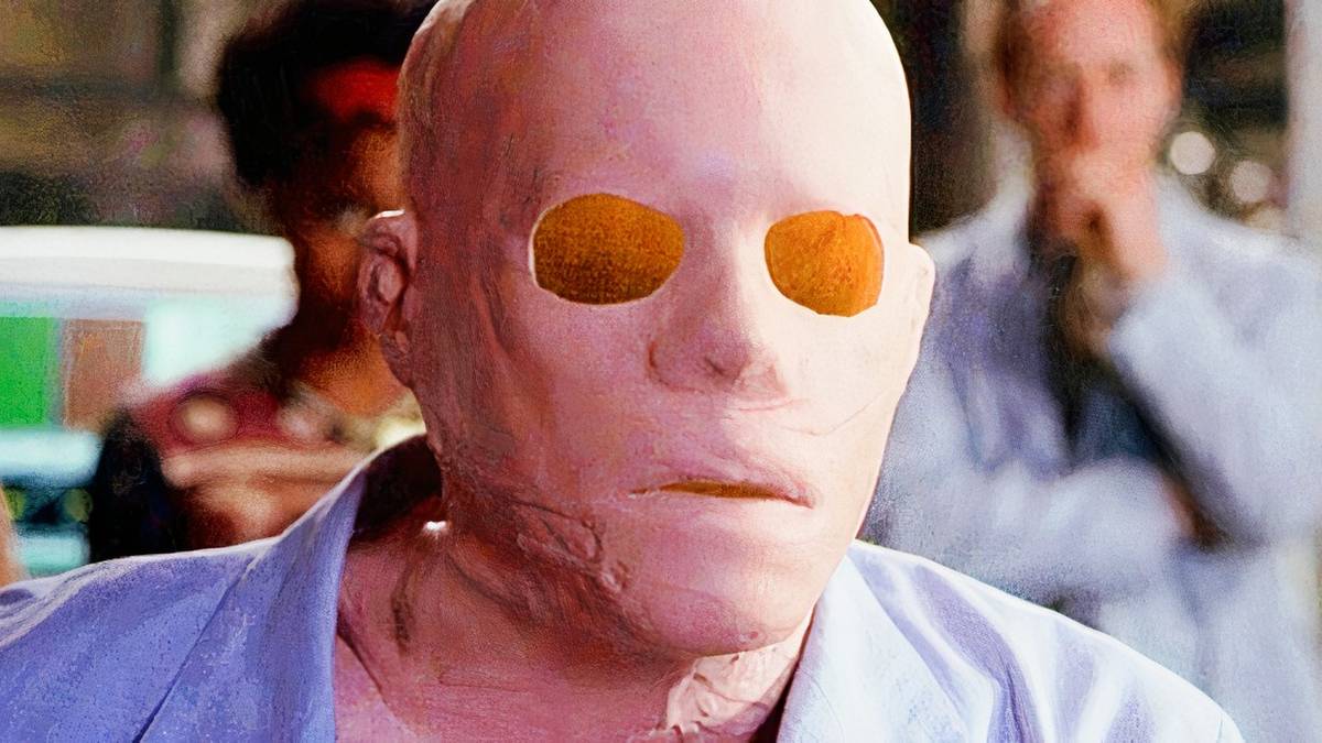 Kevin Bacon's Controversial Invisible Man Horror Movie Will Stream for ...