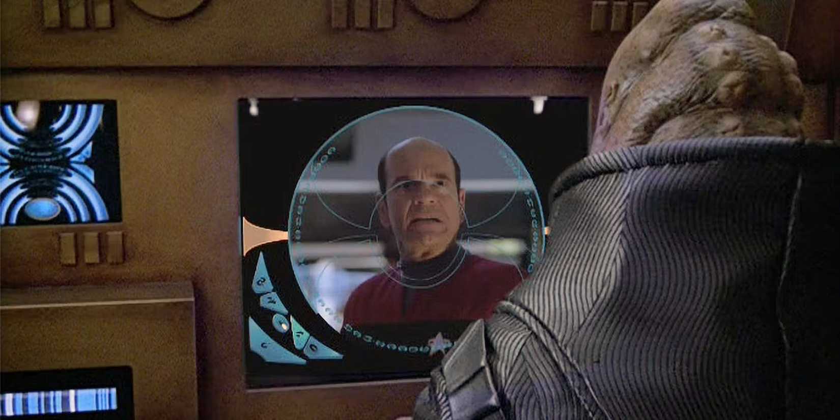 10 Star Trek: Voyager Episodes Every Sci-Fi Fan Needs to See at Least Once