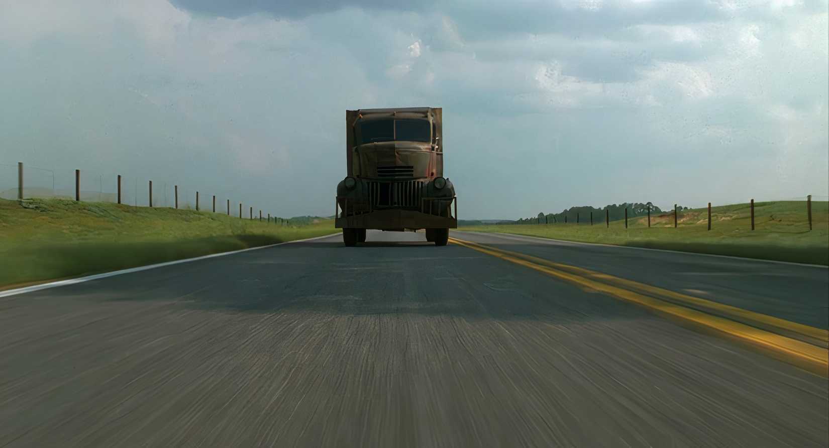 A Terrifying True Story Inspired the Opening of this Cult-Classic ...