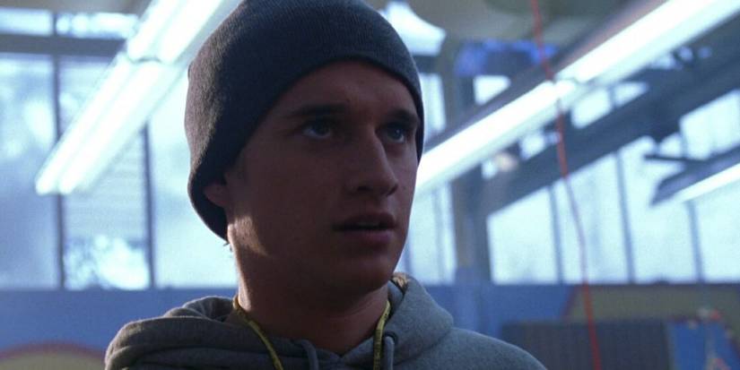 Every Smallville Character Who Knows Clark's Secret