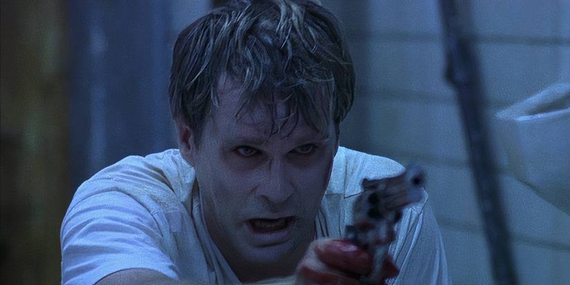 10 Clues That Give Away the Plot Twist in Saw