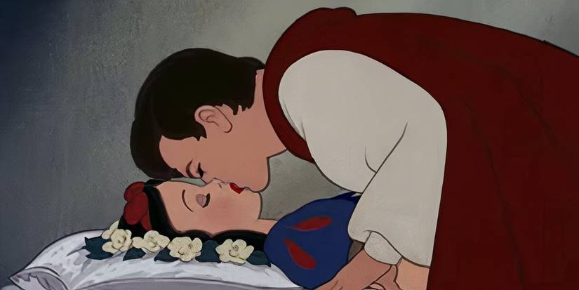 Snow White Remake Fixes the 1937 Movie's Most Controversial Arc, But ...