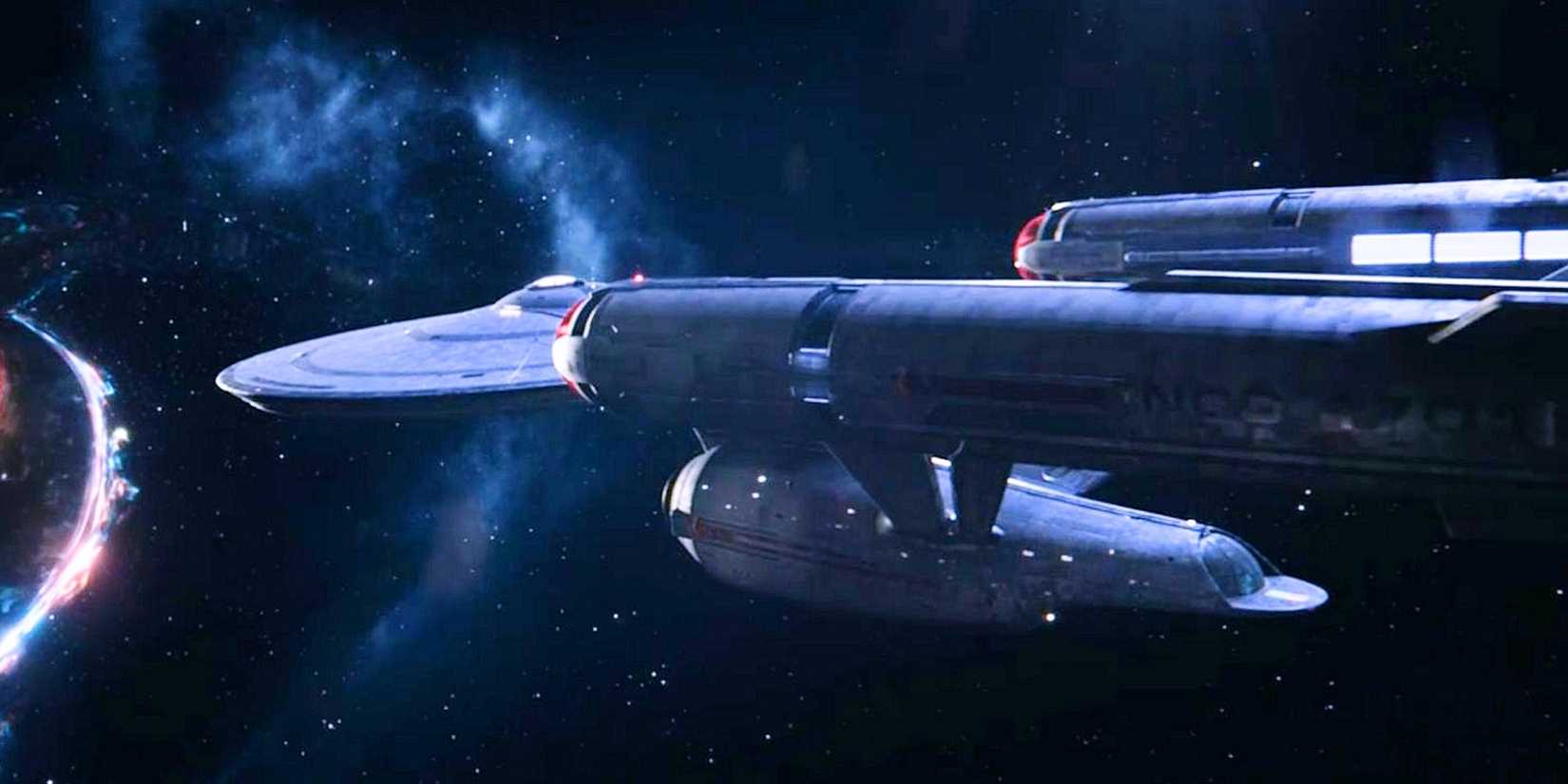Why is Star Trek Ship Design Unique in Science Fiction?