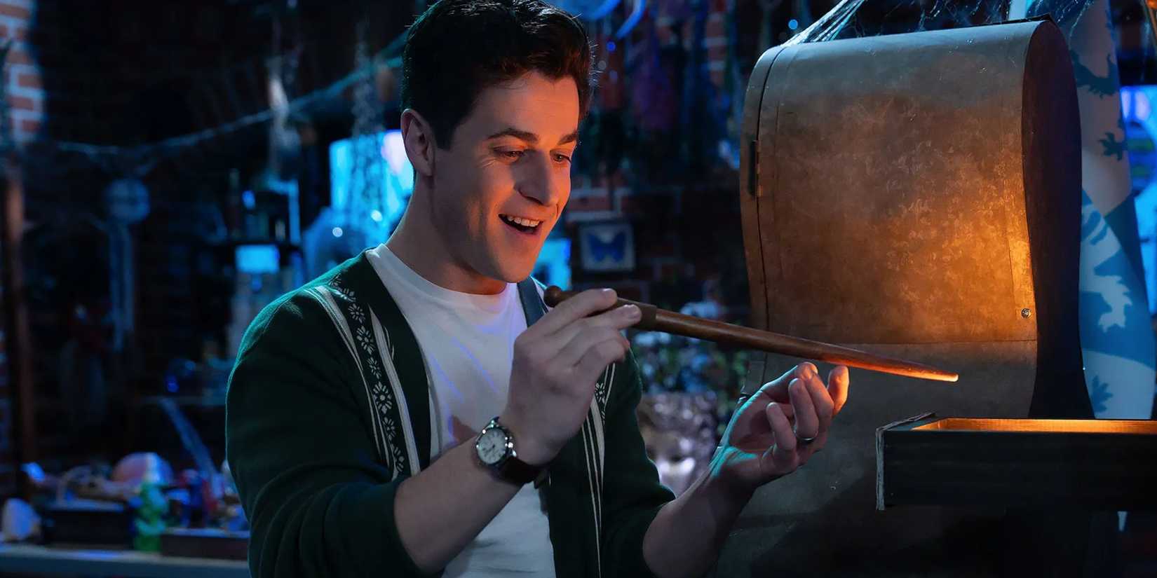 Disney Channel: 15 Most Successful Stars & What They're Up To Now