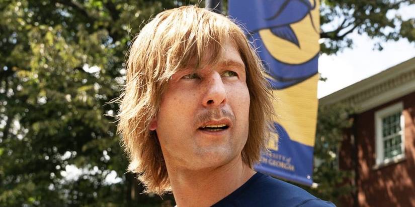 Glen Powell's Chad Powers Rotten Tomatoes Score Revealed