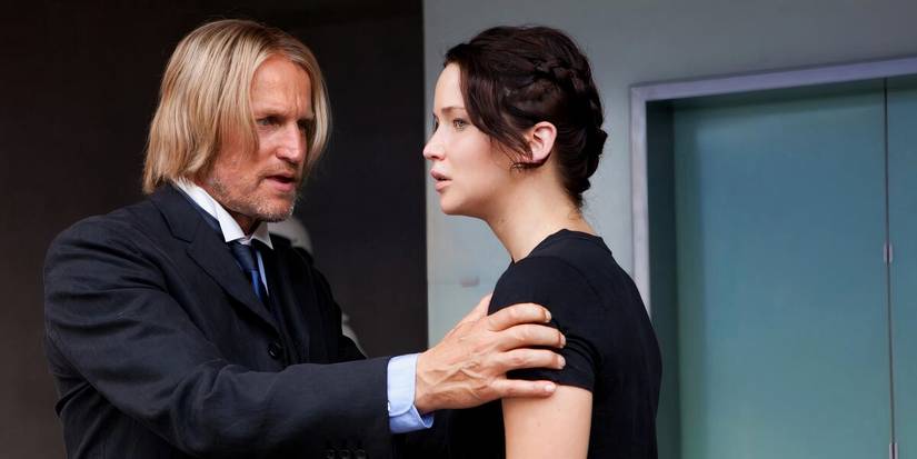 10 Best Haymitch Quotes That Were Cut From the Hunger Games Movies