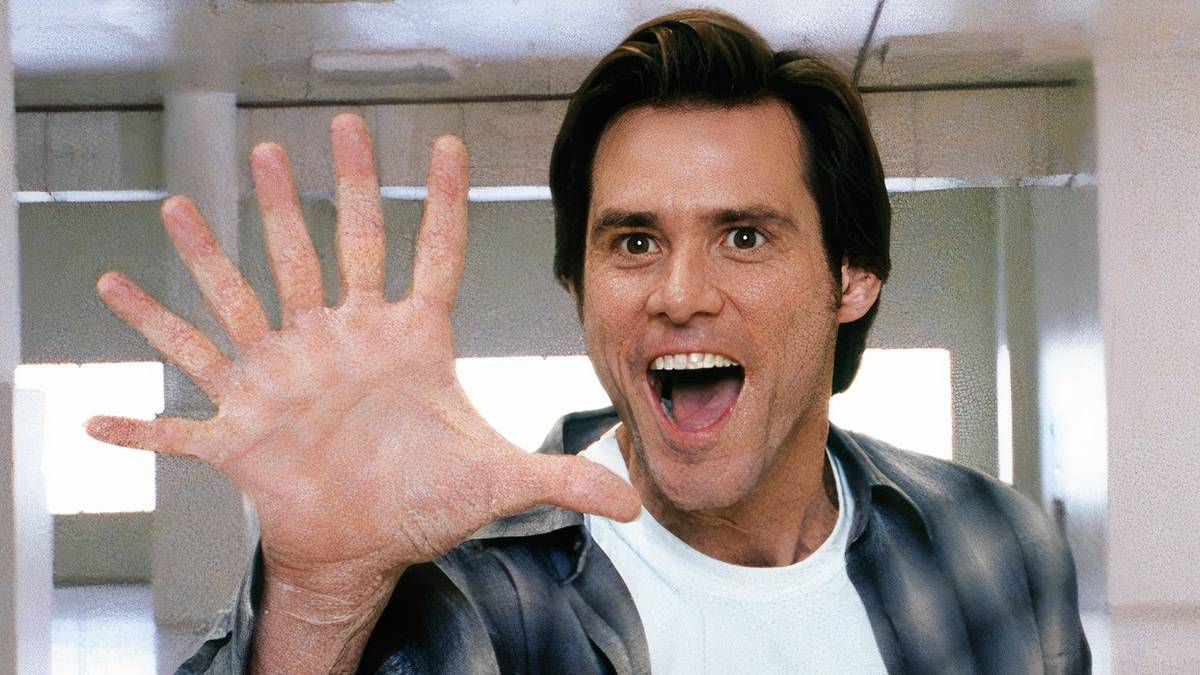 Jim Carrey's $484 Million Comedy With Morgan Freeman as God Gets a New Streaming Home