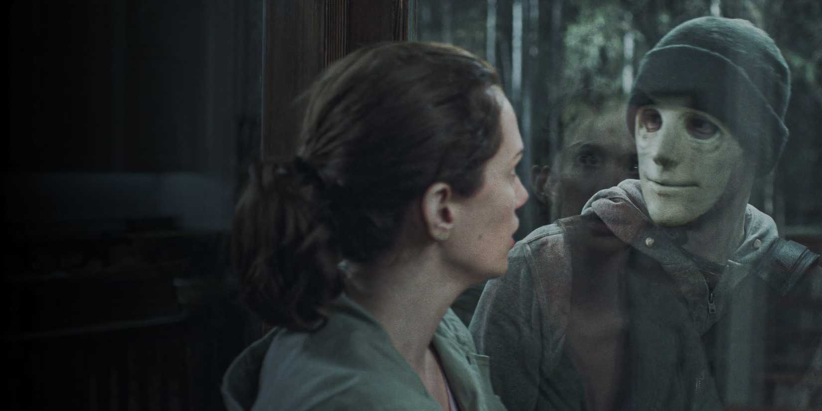 This 8-Year-Old R-Rated Horror Movie Only Has 15 Minutes of Dialogue ...
