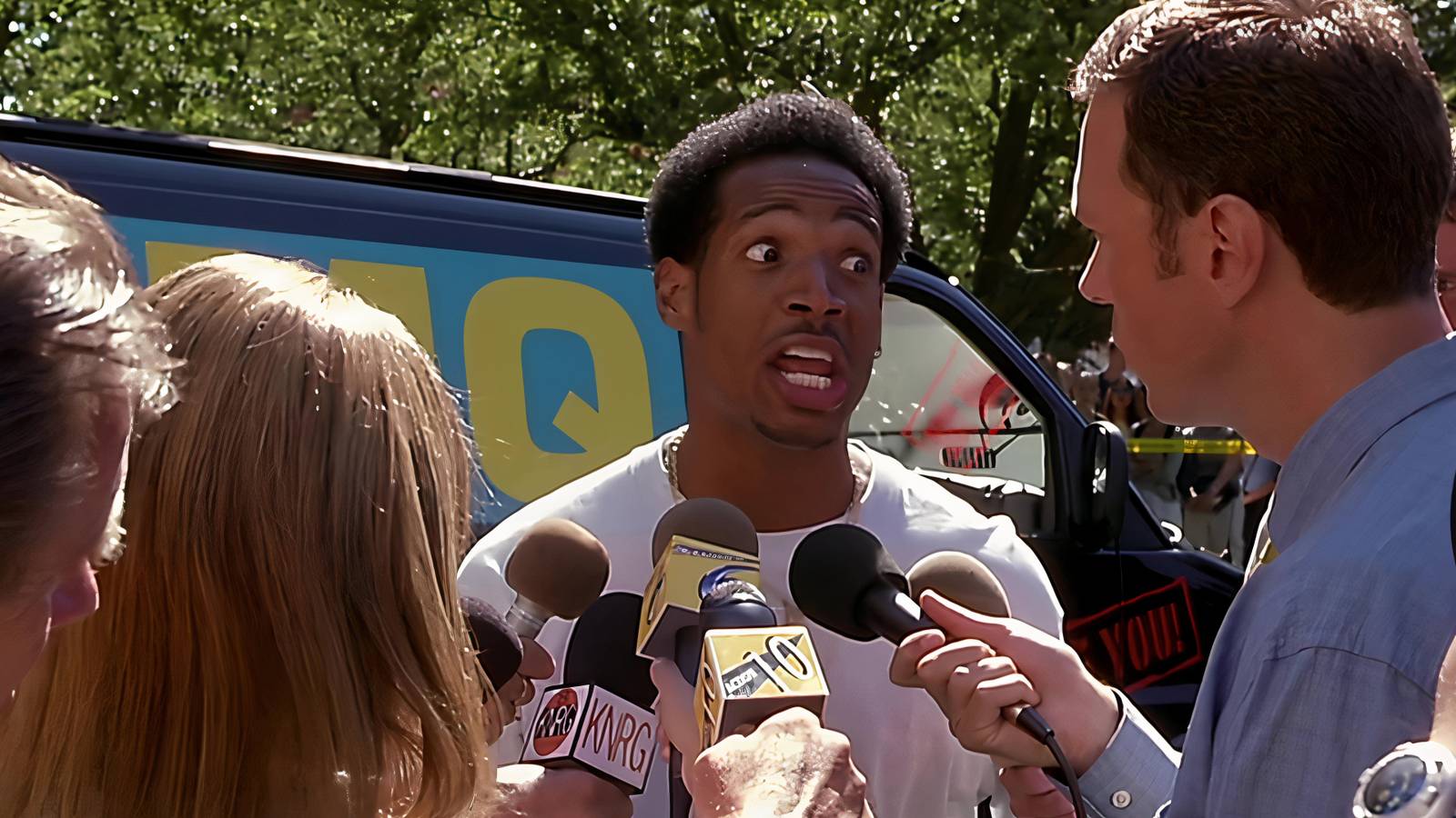 Marlon Wayans Teases Which Horror Films Will Be Spoofed in Highly ...