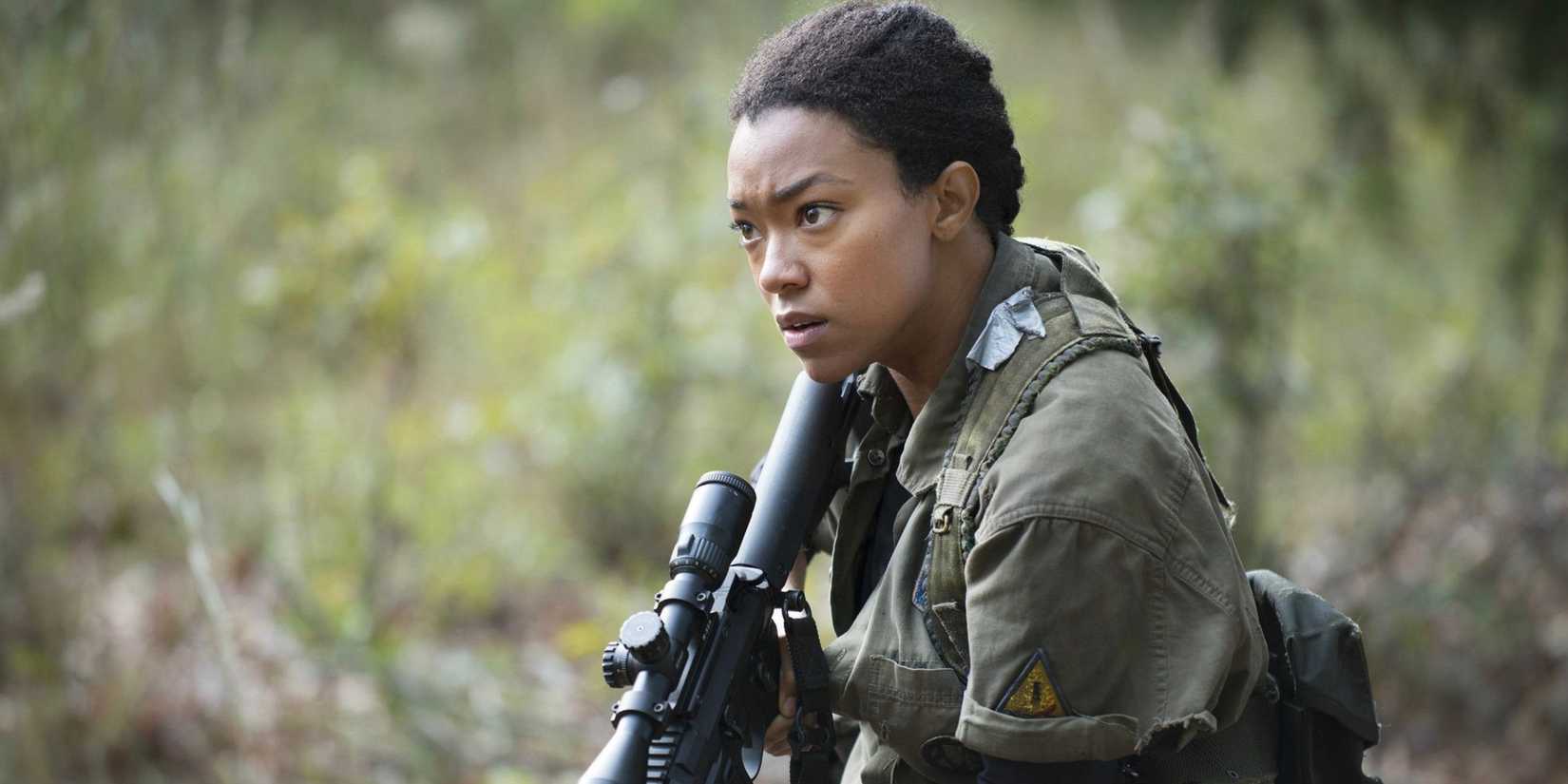 When Does Sasha Die on The Walking Dead? Why Sonequa Martin-Green Left ...